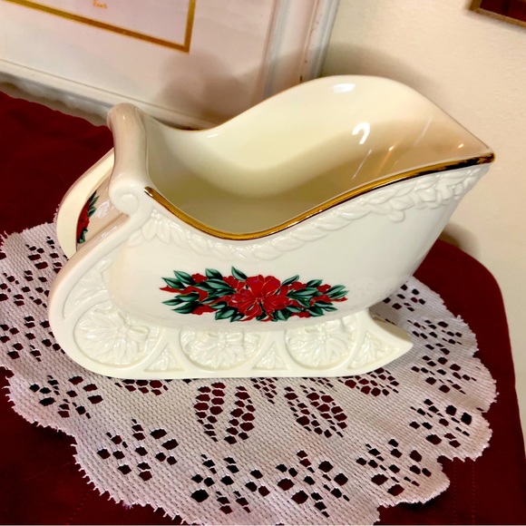 Princess House | Accents | Vtg 8s Princess House Porcelain Sleigh ...